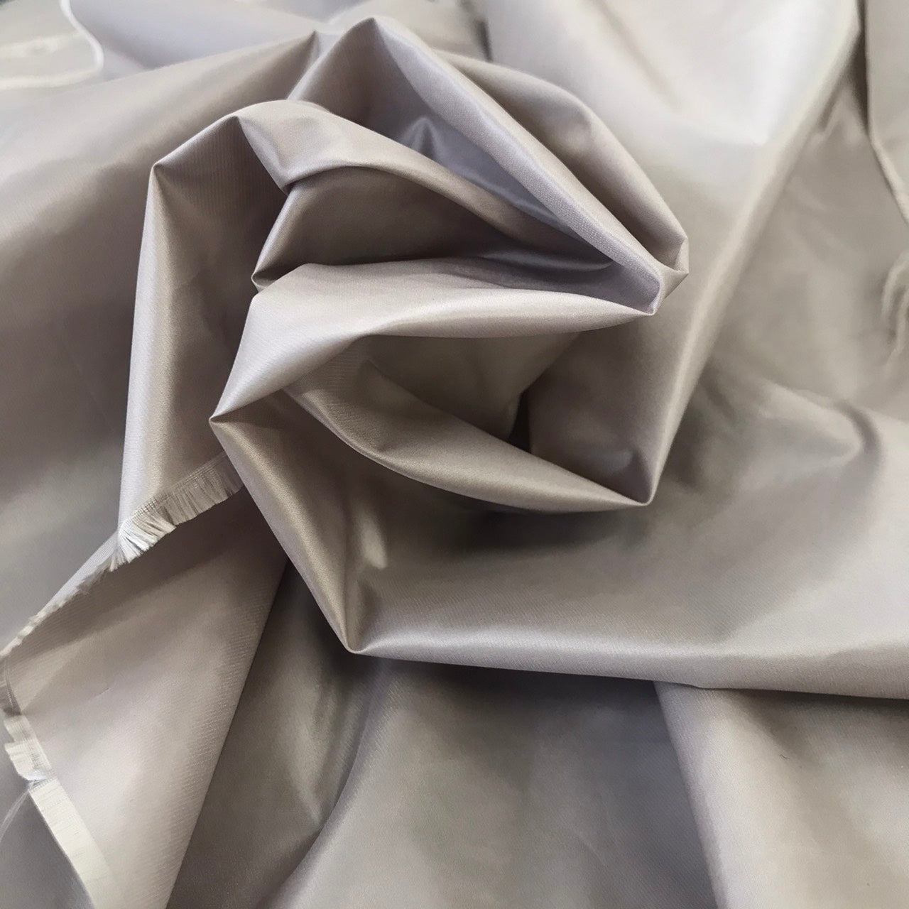 11-8049-swatch_LIMONTA EAST_Recycled Micro Polyester Taffeta – jafabric
